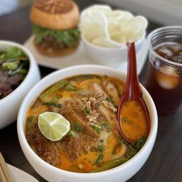 Wooly Pig San Francisco, CA 94107 | Explore Menu, Customer Reviews ...